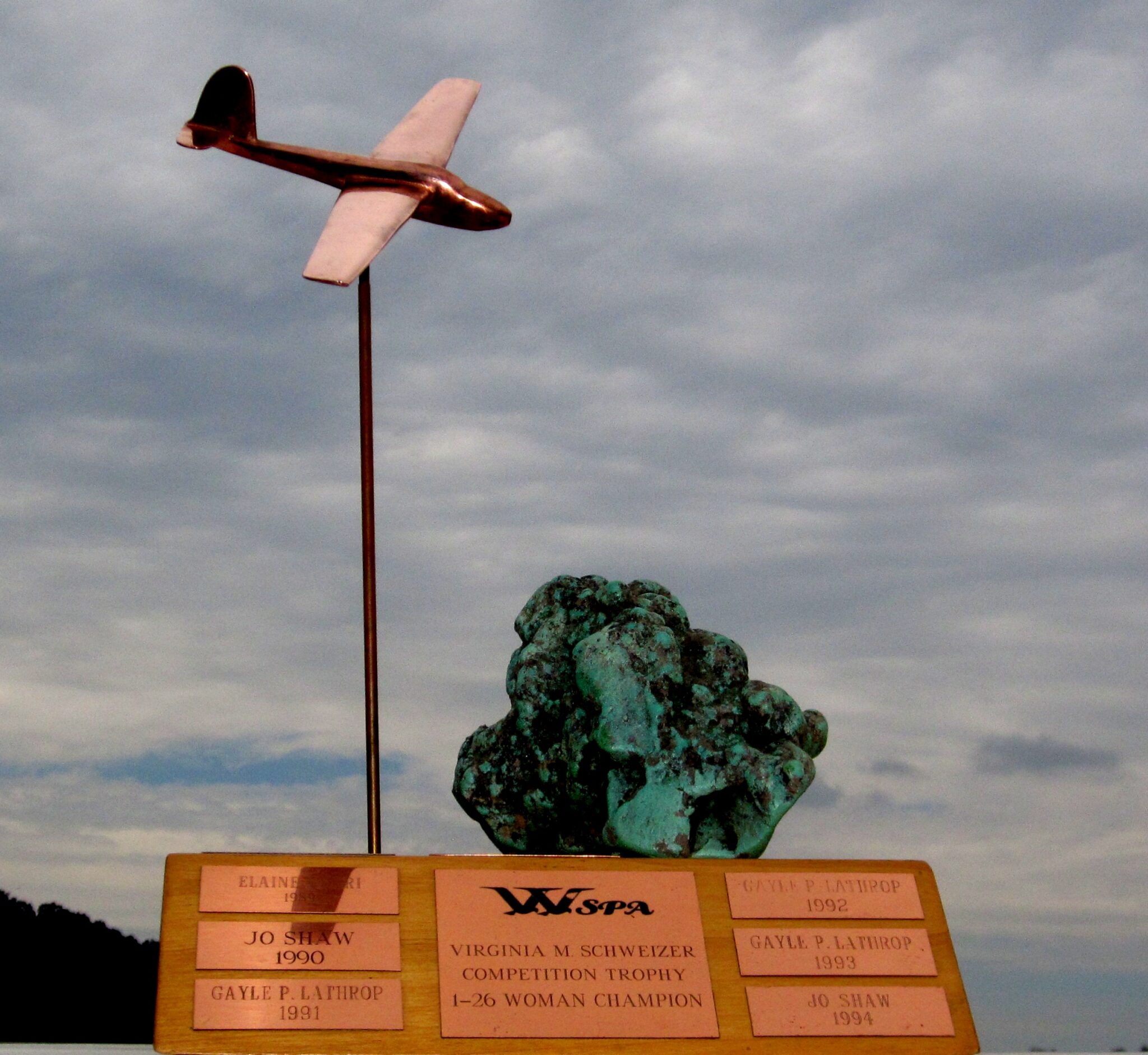 Virginia Schweizer Trophy – Women Soaring Pilots Association